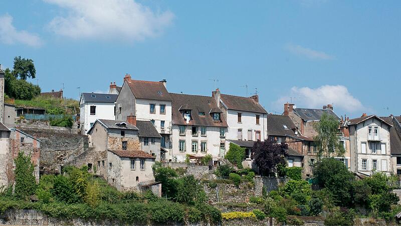 Les plus beaux villages de la Creuse | Les Castels